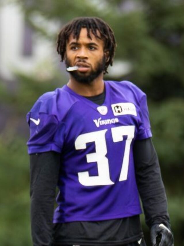 Why the Vikings re-signed running back Myles Gaskin - NFL Exclusive